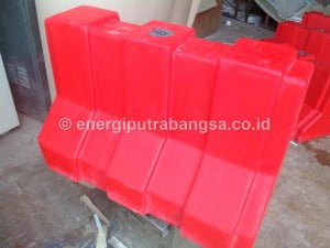 Separator Jalan Fiberglass